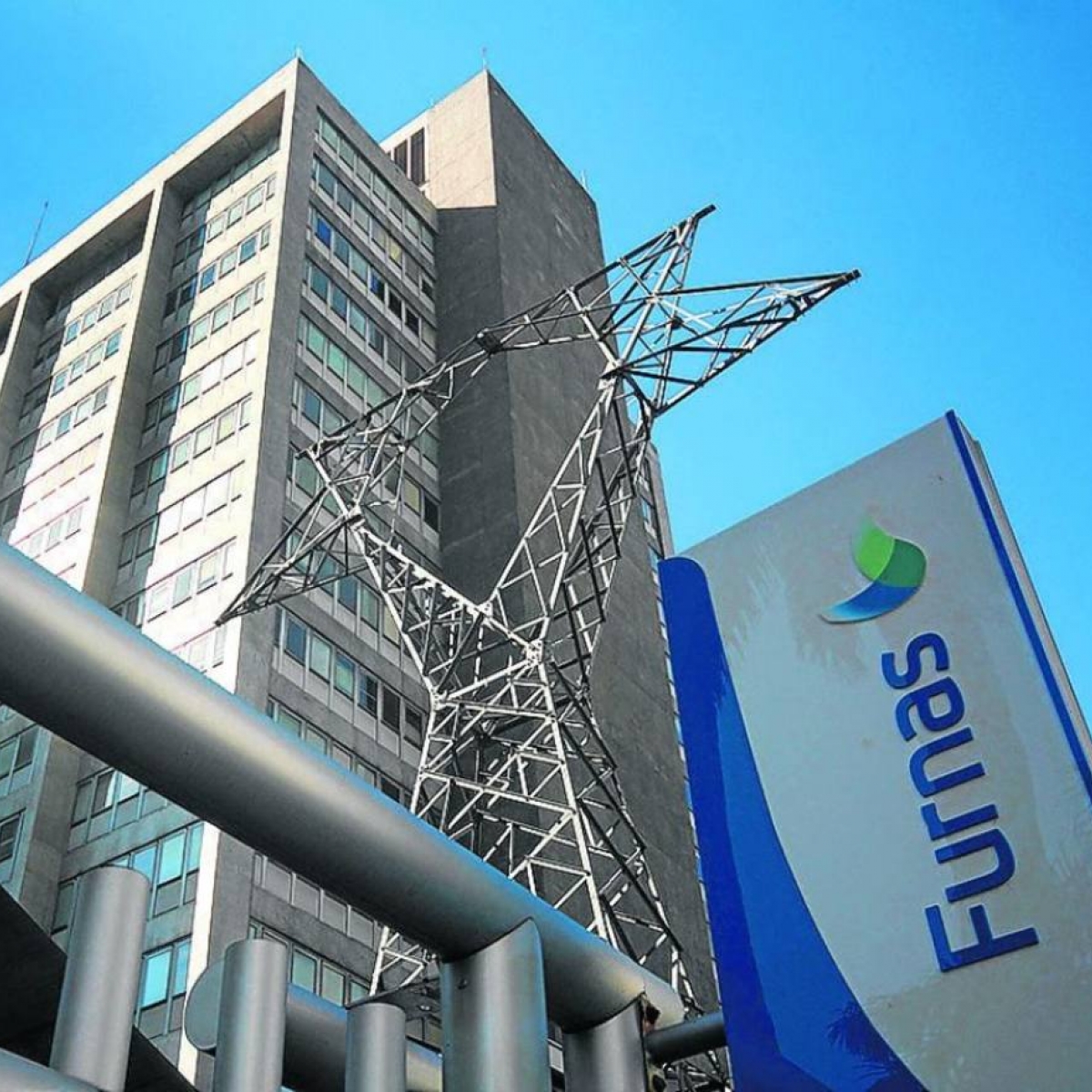 Furnas mostra a sua cara | STIU-DF